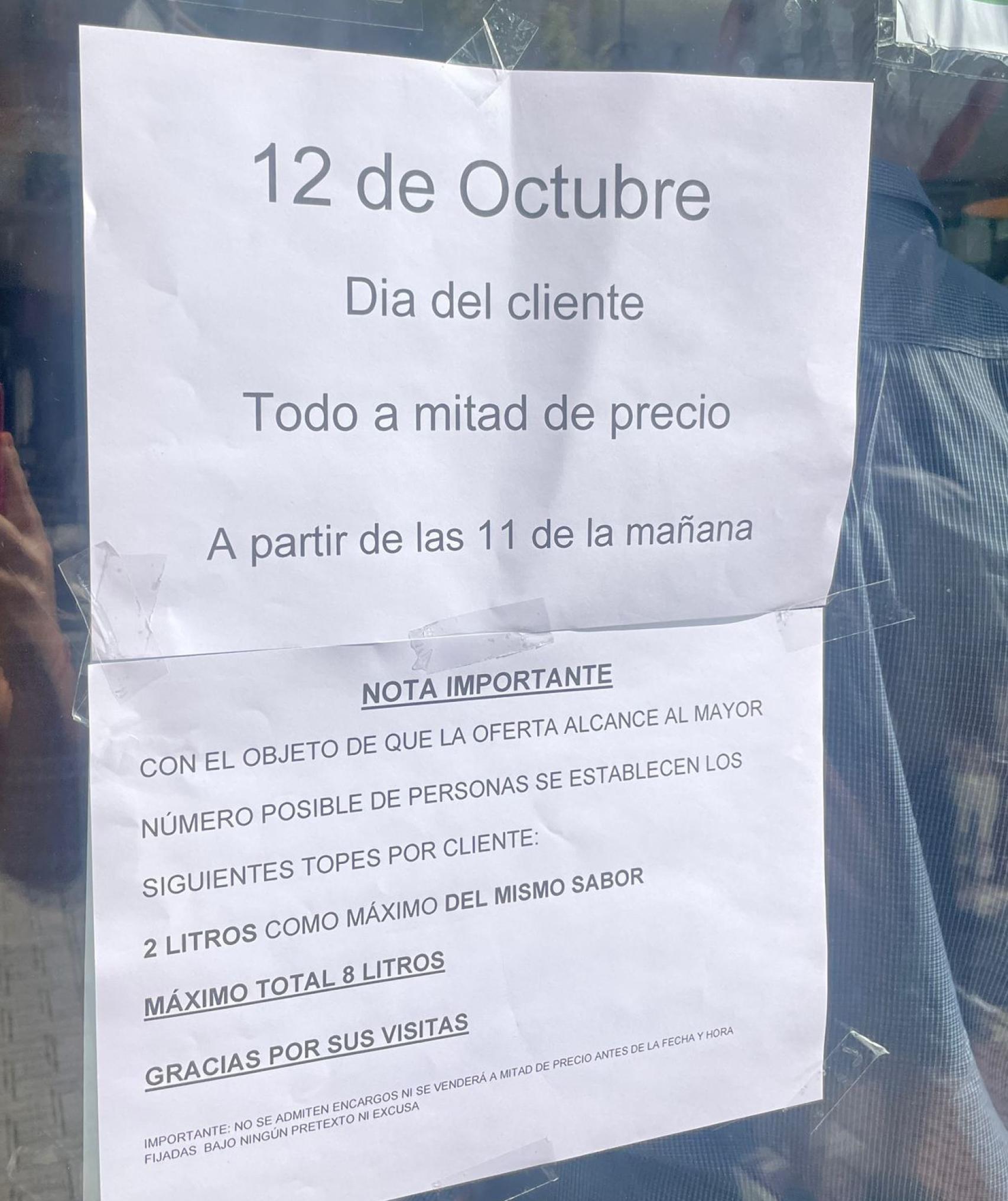 La heladería Inma en Málaga lo vuelve a conseguir: colas enormes en su ...