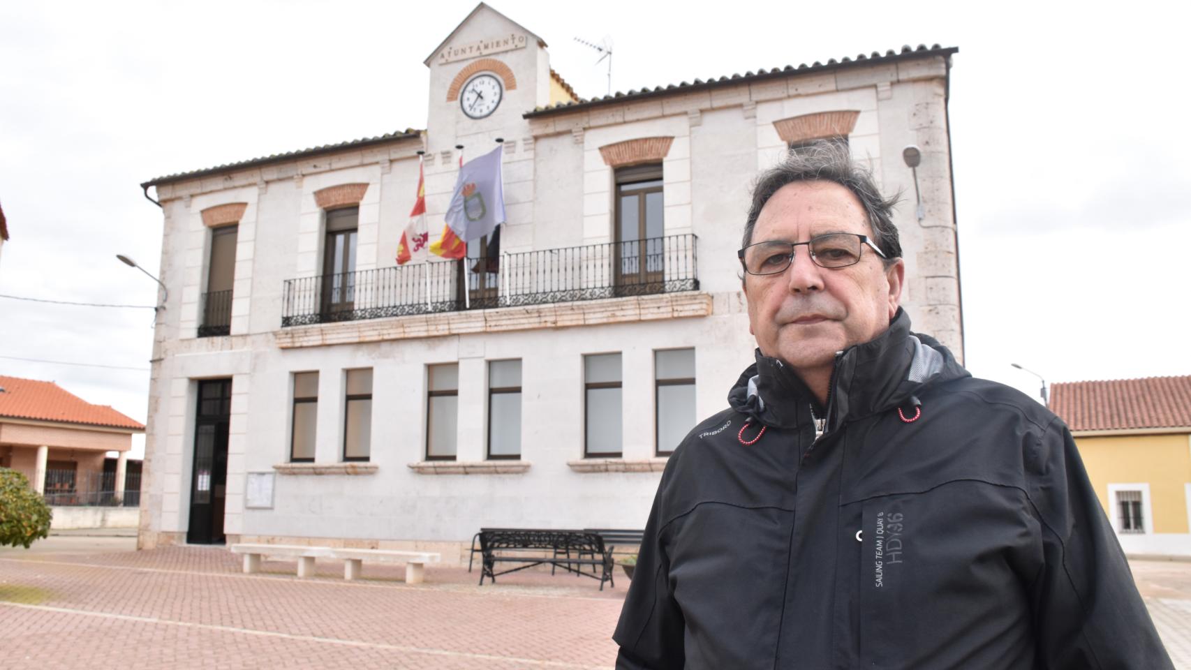44 años de alcalde sin cobrar ni un céntimo: “Lo hago por mi pueblo”