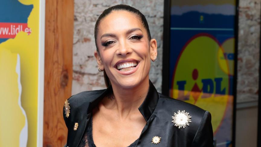 Lorena Castell: "El trabajo de una madre es de titanes. Las mujeres ...