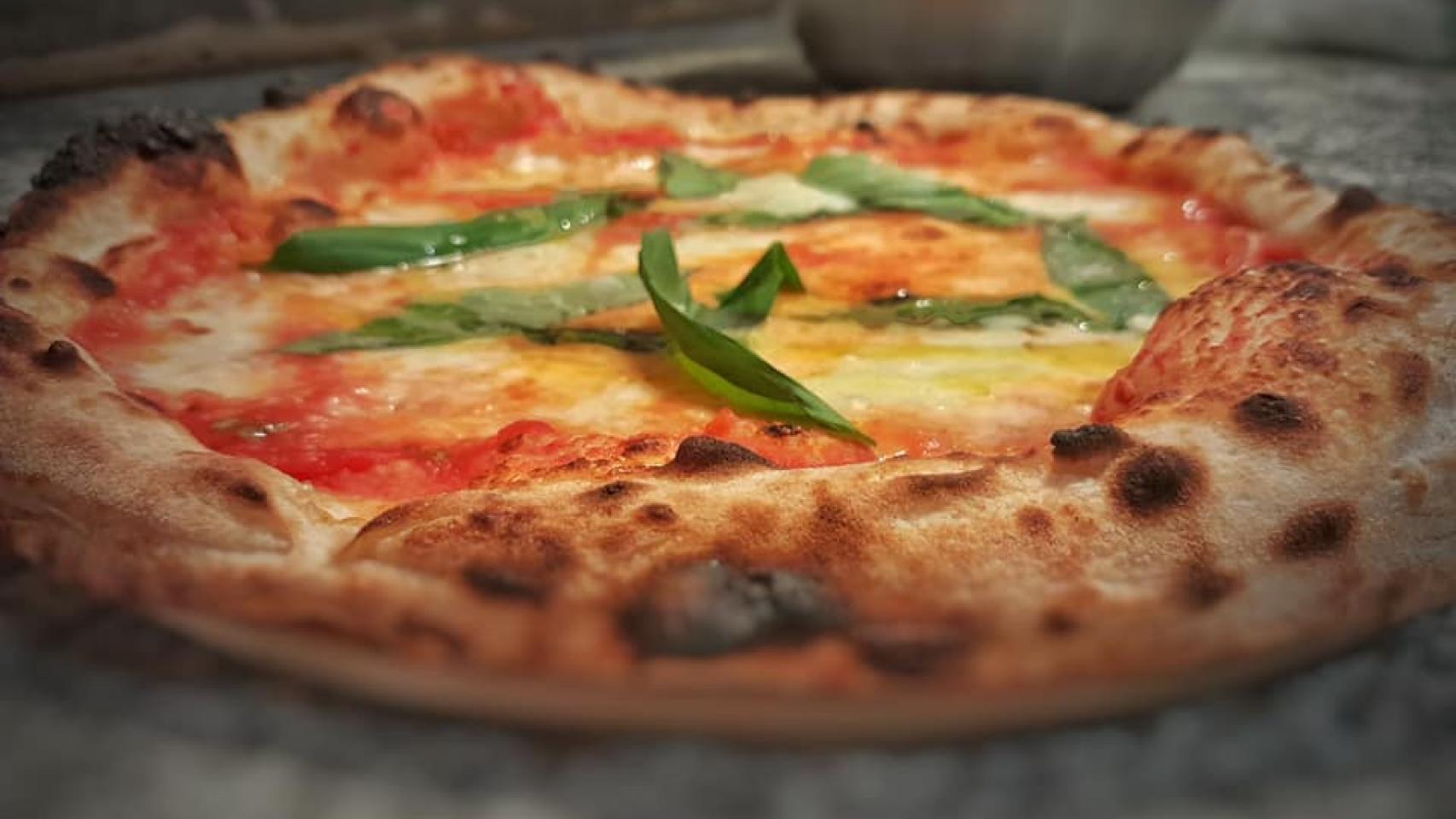 Esta es la mejor pizza napolitana de España y se encuentra a tan solo ...